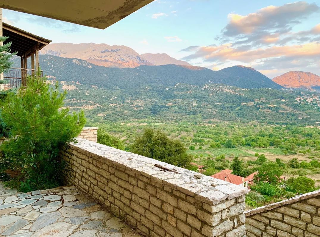 Βουνό ή θάλασσα; Ονειρικά σπίτια που θα σε κάνουν να ξανασκεφθείς την ...